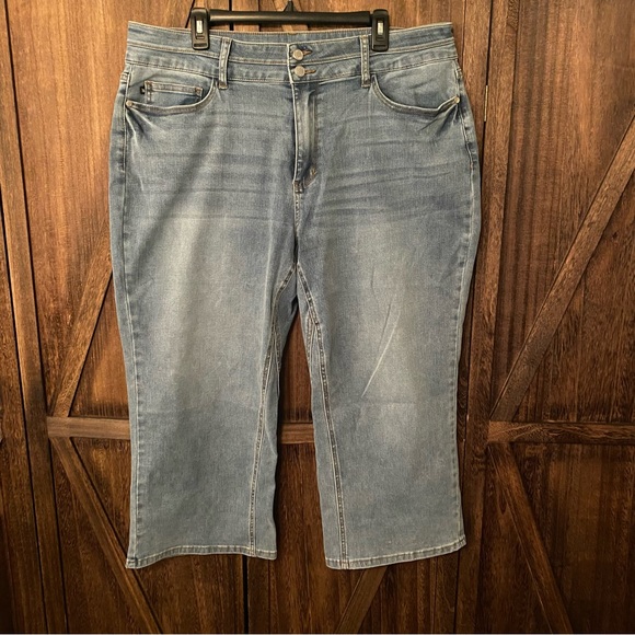 Judy Blue | Jeans | Judy Blue Wide Crop Denim Jeans | Poshmark